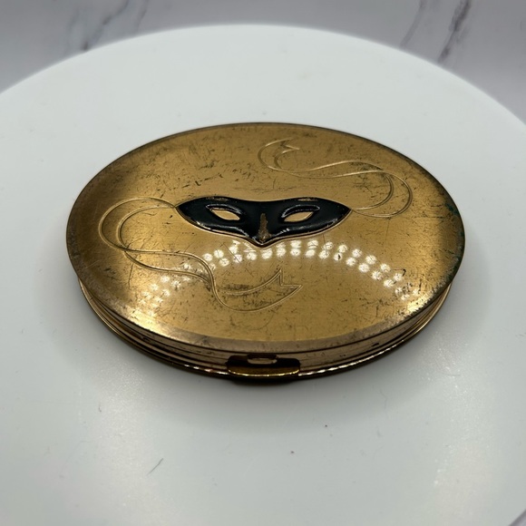 Vintage | Other | Vintage Dorothy Grey Masquerade Mask Puff Compact ...